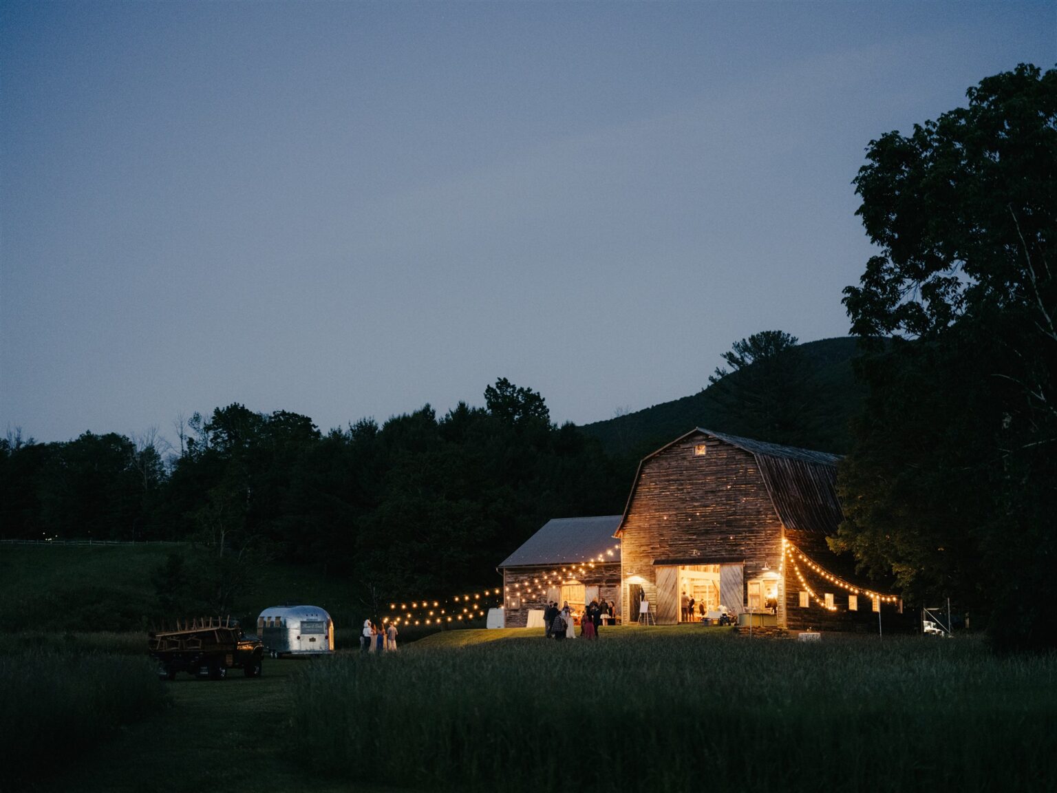 Kristen & Terry – SEA CHANGE FARM & FLOWER